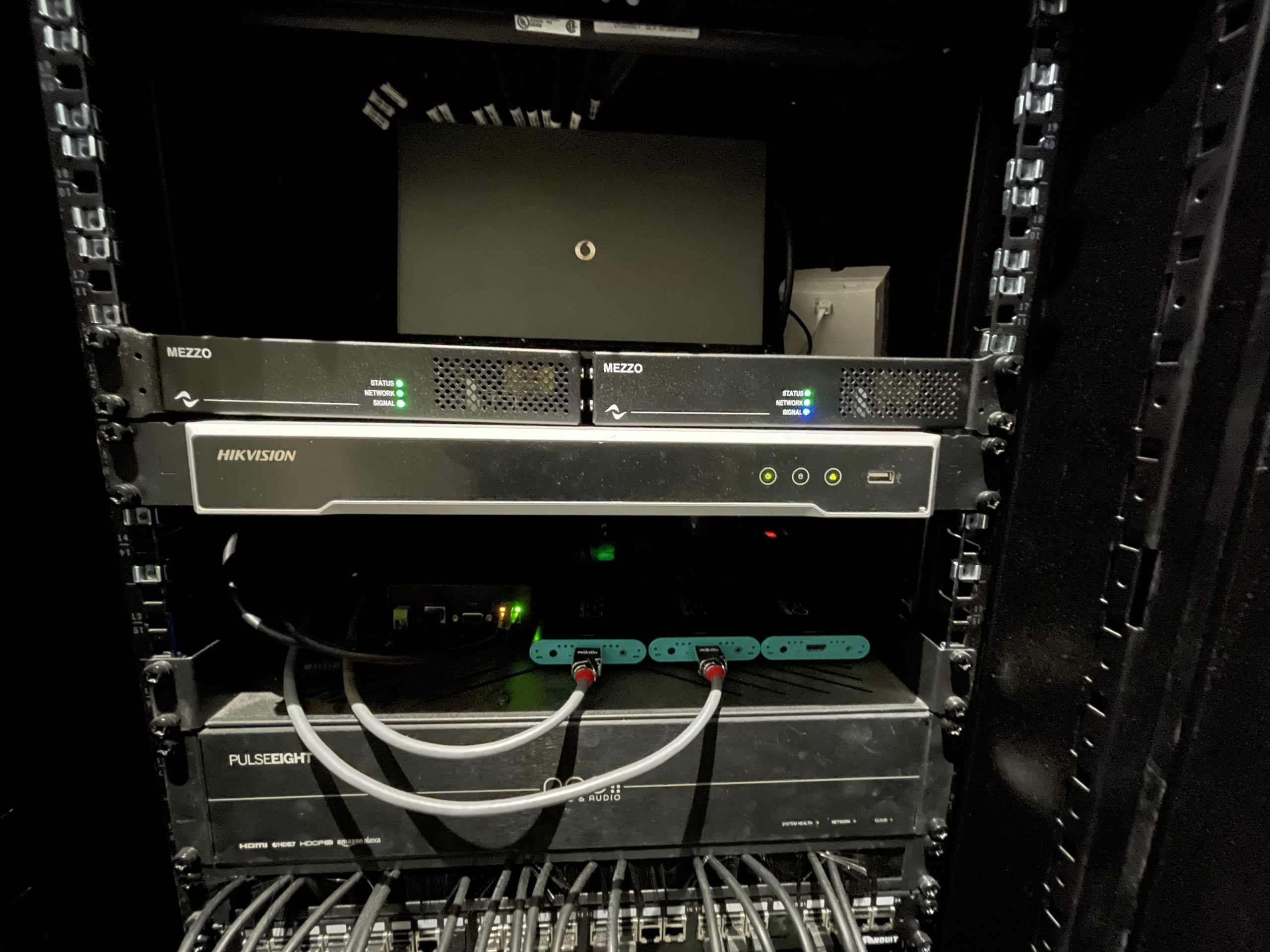 Mixer? Amp. Powersoft’s “Dynamic Music Distribution” Explained — CX Network