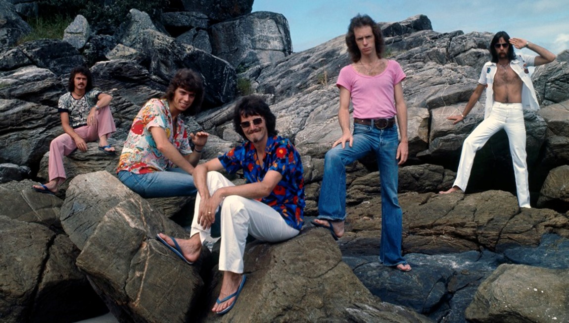 Ariel - LIVE at Martinis 1976 tape to be released on March 15th 2024 ...